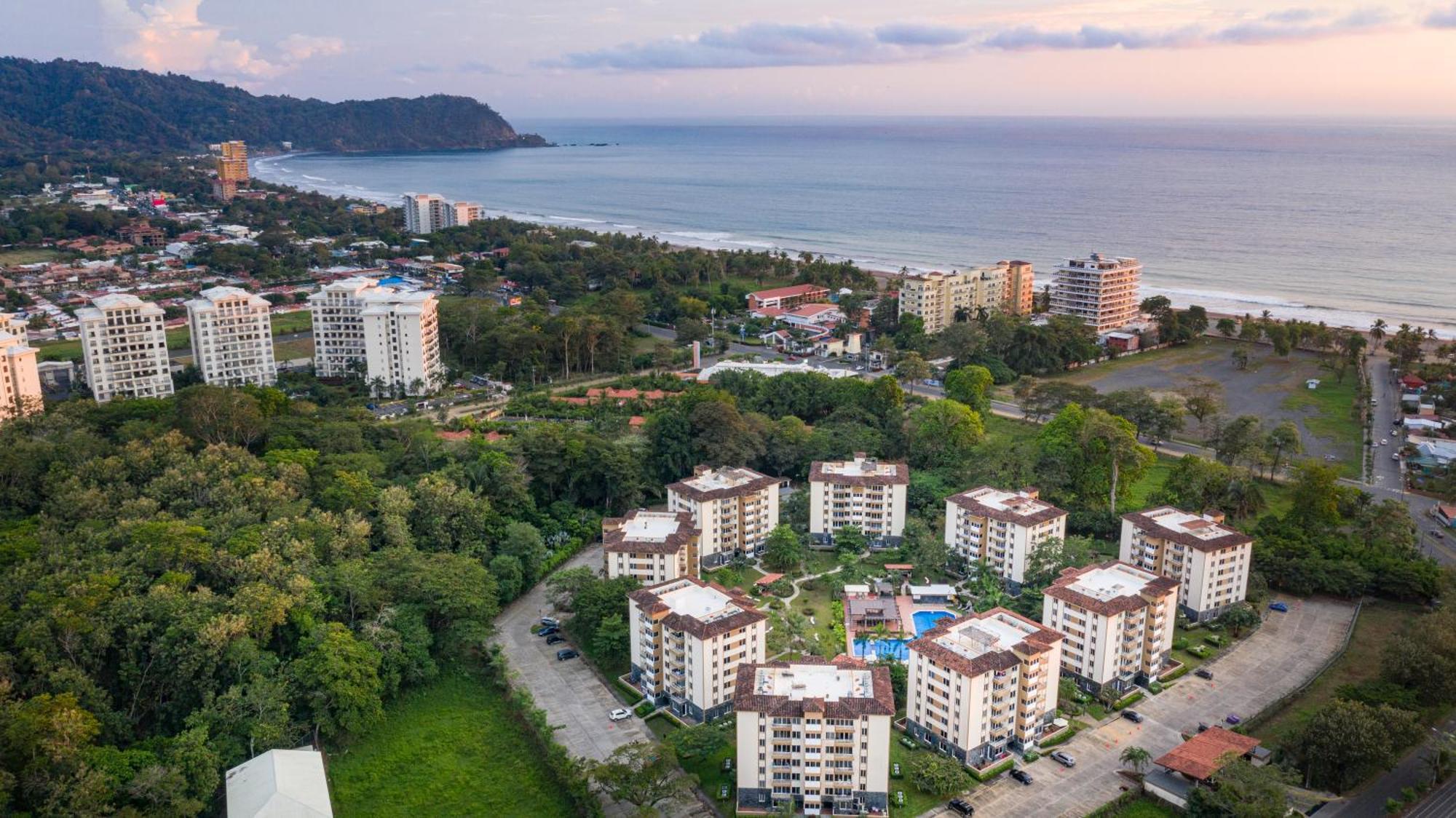 Costa Linda Mountain View Top floor